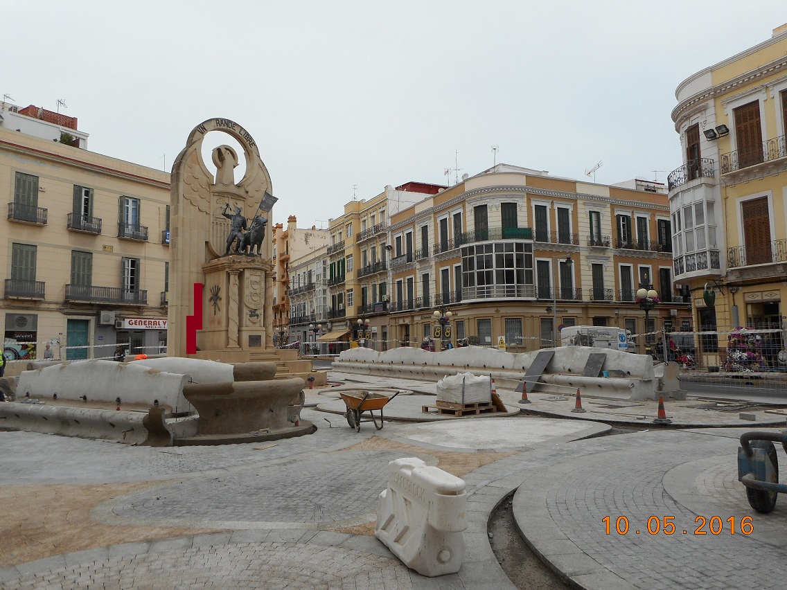 El mazacote y la bañera | El Alminar de Melilla