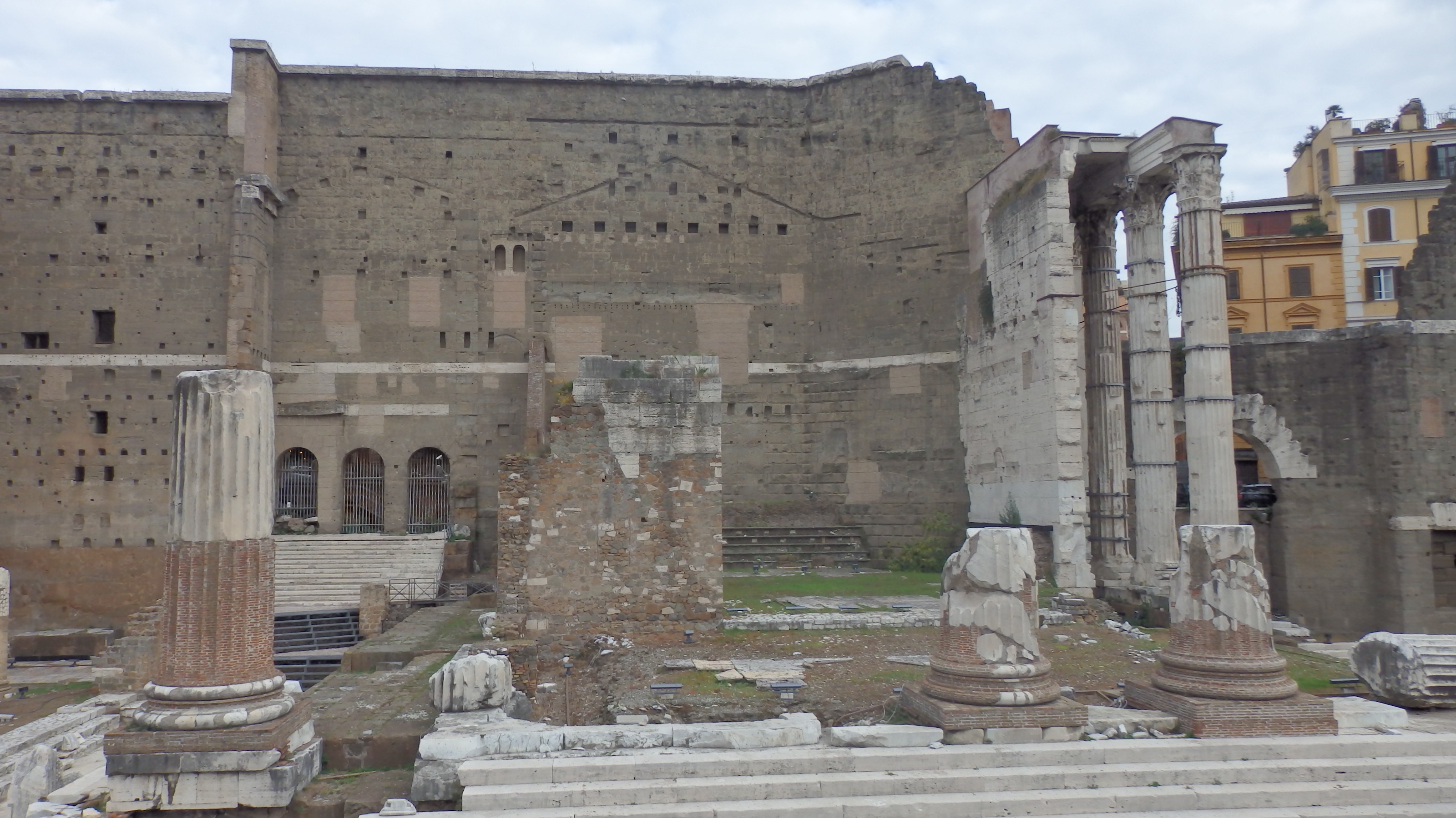 El síndrome de Junio Bruto | El Alminar de Melilla